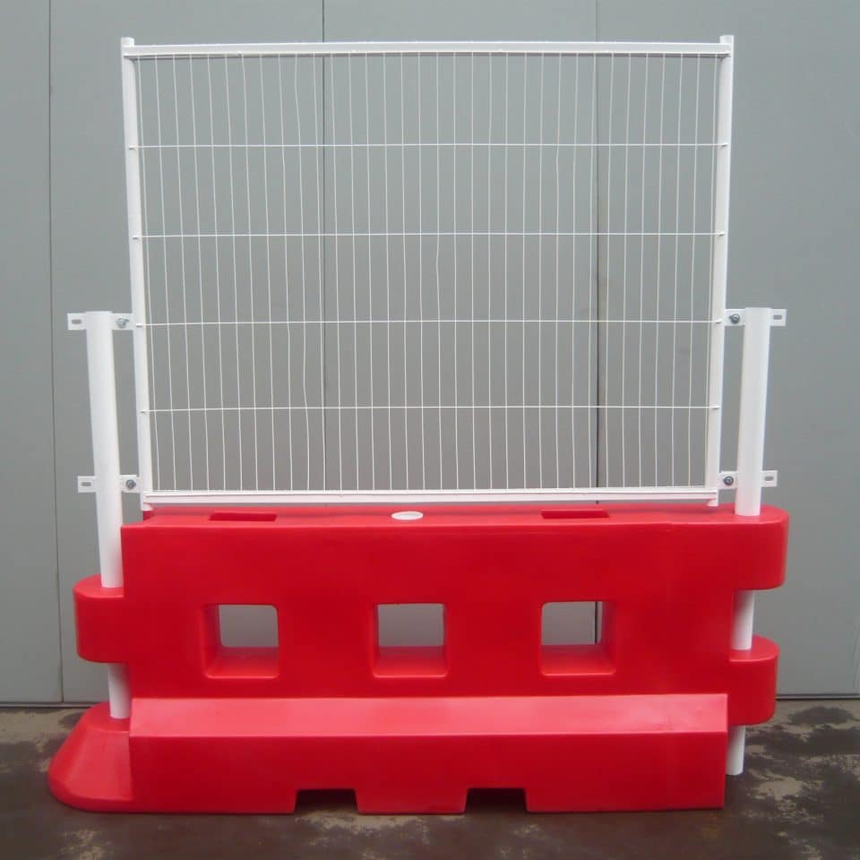 GB2 Mesh Panel for GB2 Water Filled Safety Barrier | First Fence Ltd