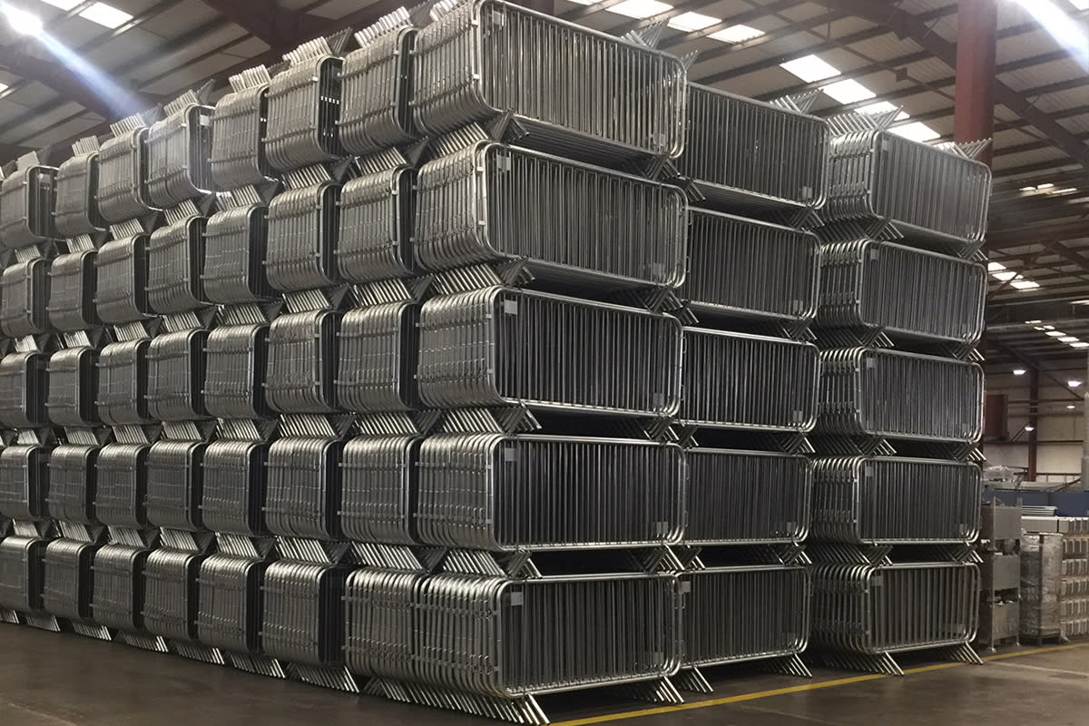 2.3m Premium Smartweld Fixed Leg Crowd Control Barrier 50 Package Deal ...