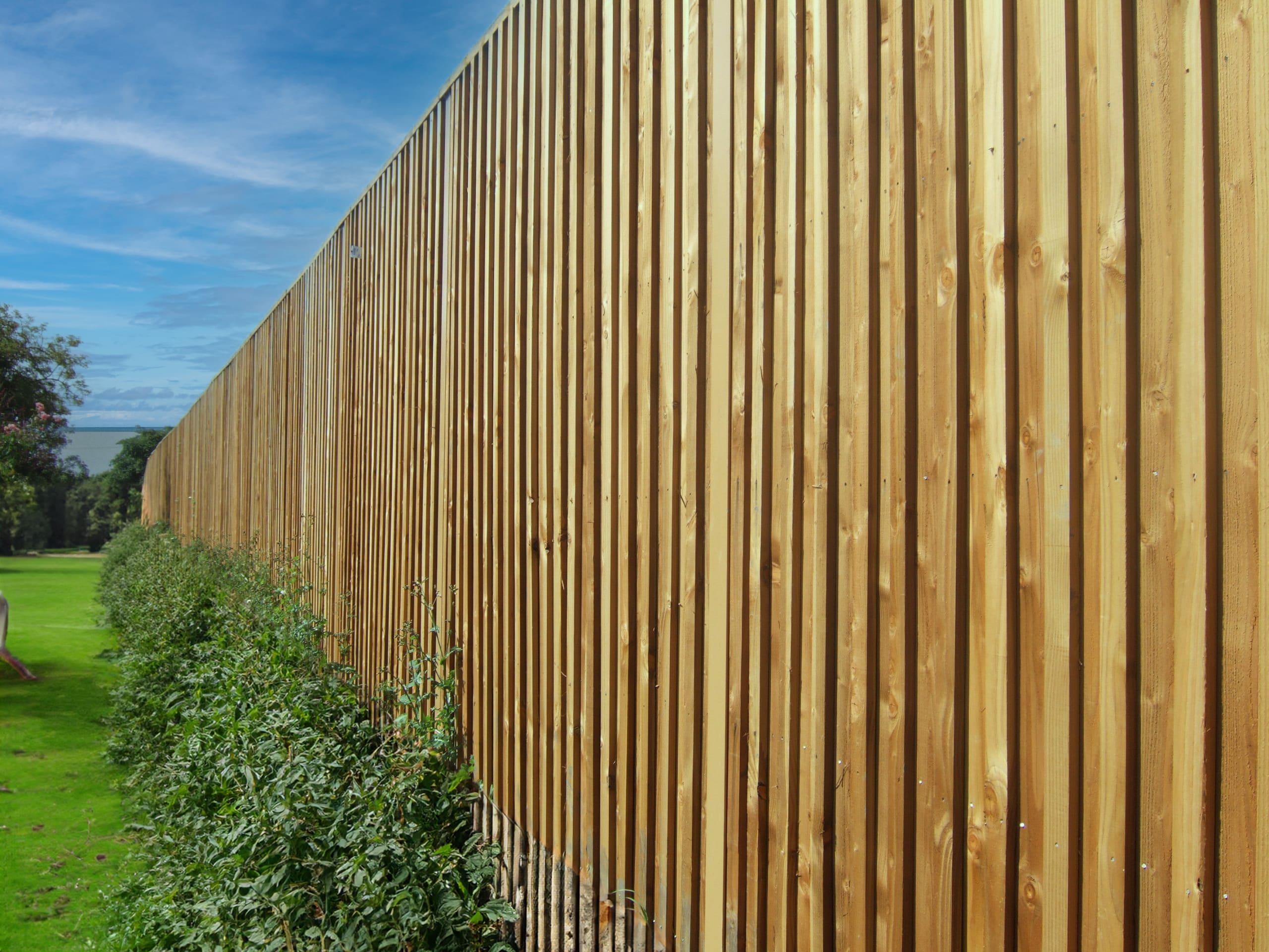 1.8m High x 3.0m Wide EchoReflect Privacy Acoustic Fencing | First ...